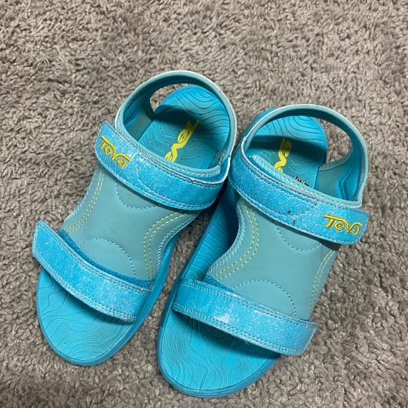 Teva | Shoes | Teva Blue And Yellow Double Velcro Strap Sandals Size ...